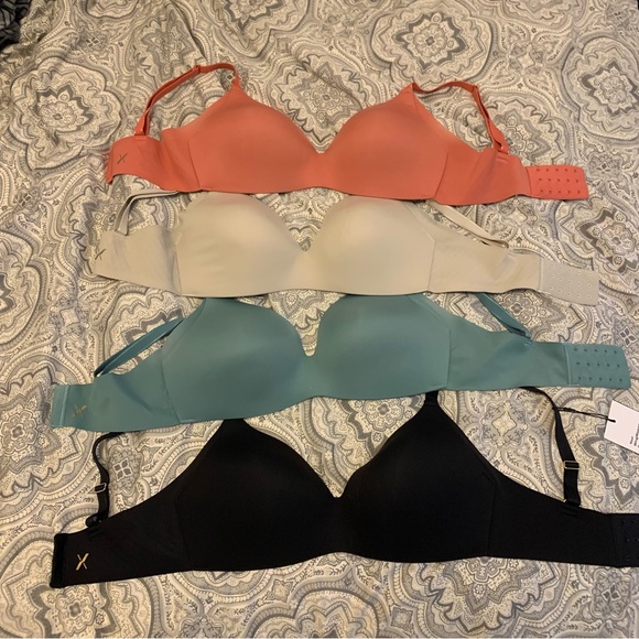 knix | Intimates & Sleepwear | 4 Wingwoman Contour Bra | Poshmark